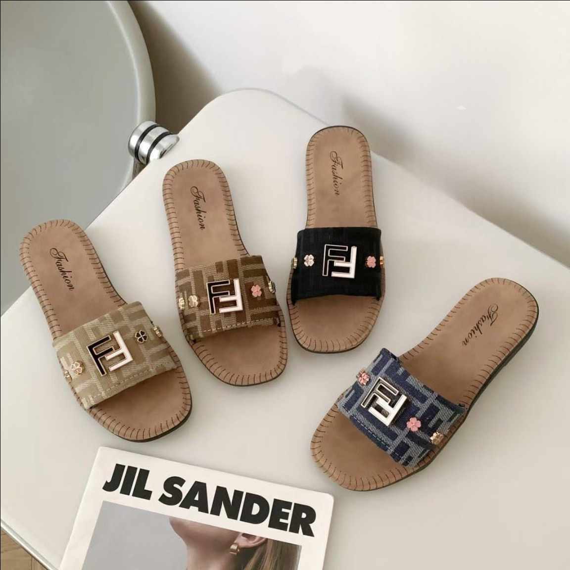 Ladies Designer Sandals – China Discounters