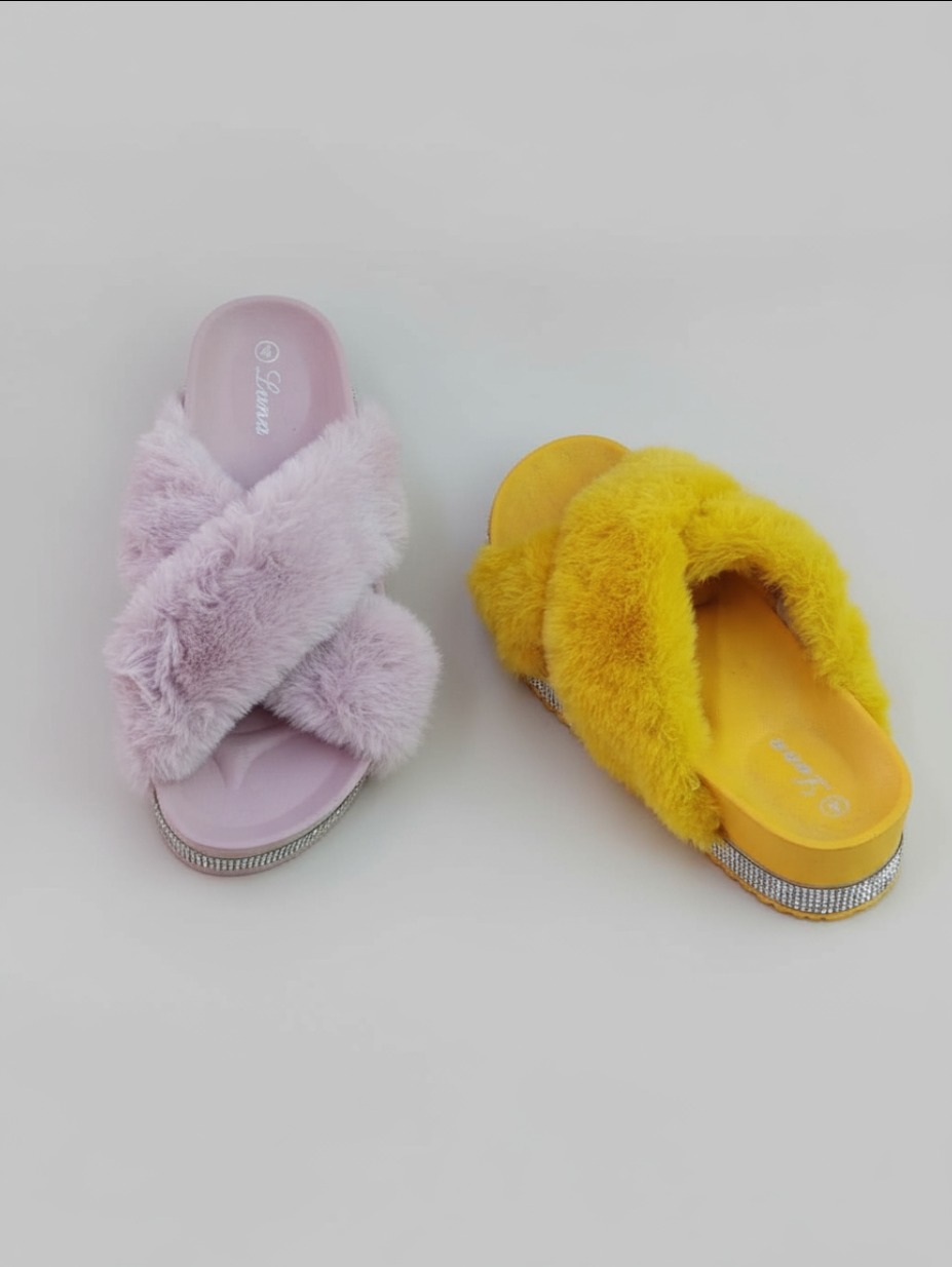 Fluffy Slides – China Discounters